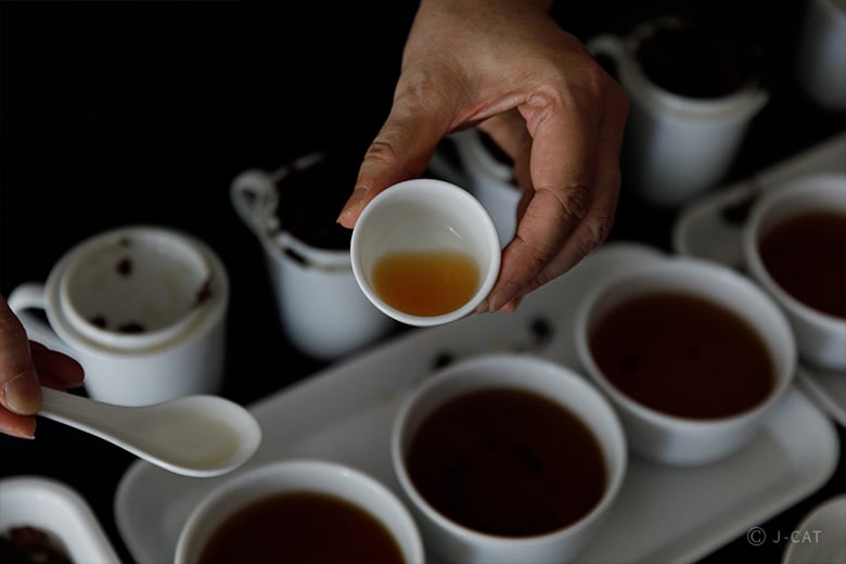 吉祥寺「SHOUEI TEA」心で描く和紅茶の味わい −オリジナルブレンド茶葉のおみやげ付き−